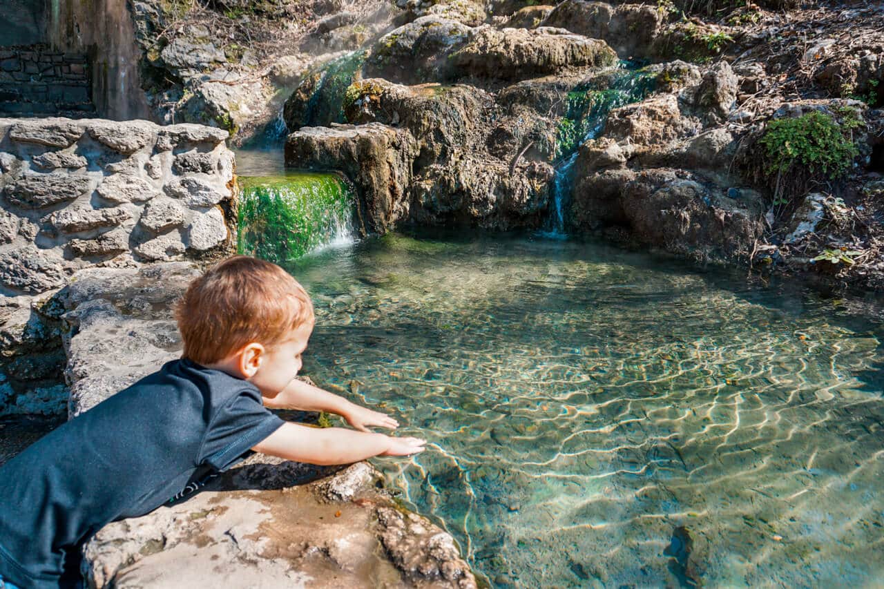 17 Best Things to Do in Hot Springs with Kids (And Places to Eat)